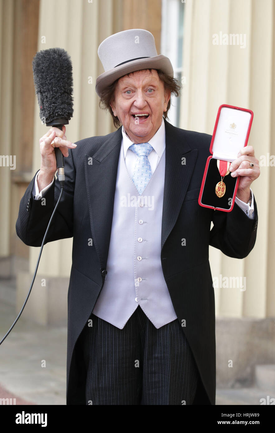 Veteran entertainer Sir Ken Dodd at Buckingham Palace, London, after he ...