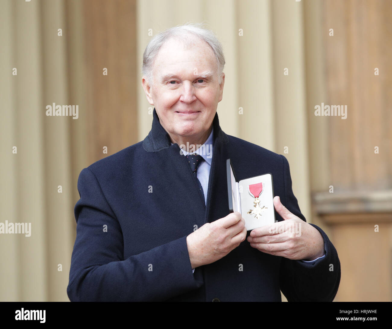 Acclaimed actor Tim Pigott-Smith at Buckingham Palace in London after ...