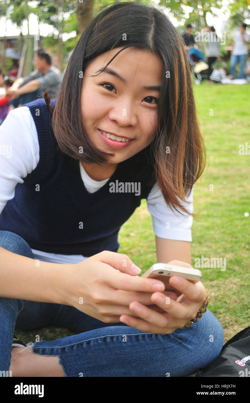 Asia technology consumer hi-res stock photography and images - Alamy