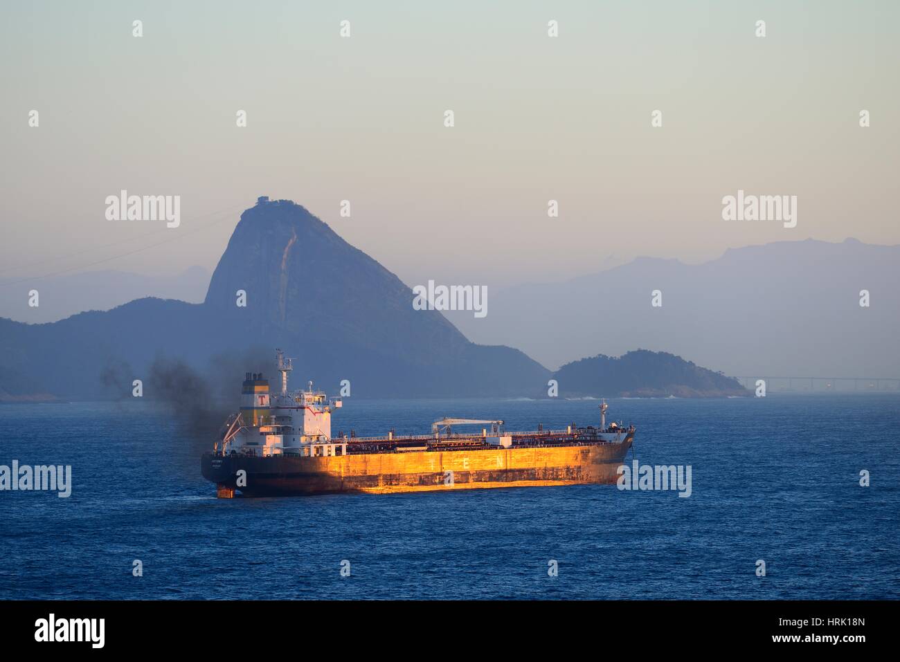 Brazil cargo ship hi-res stock photography and images - Alamy