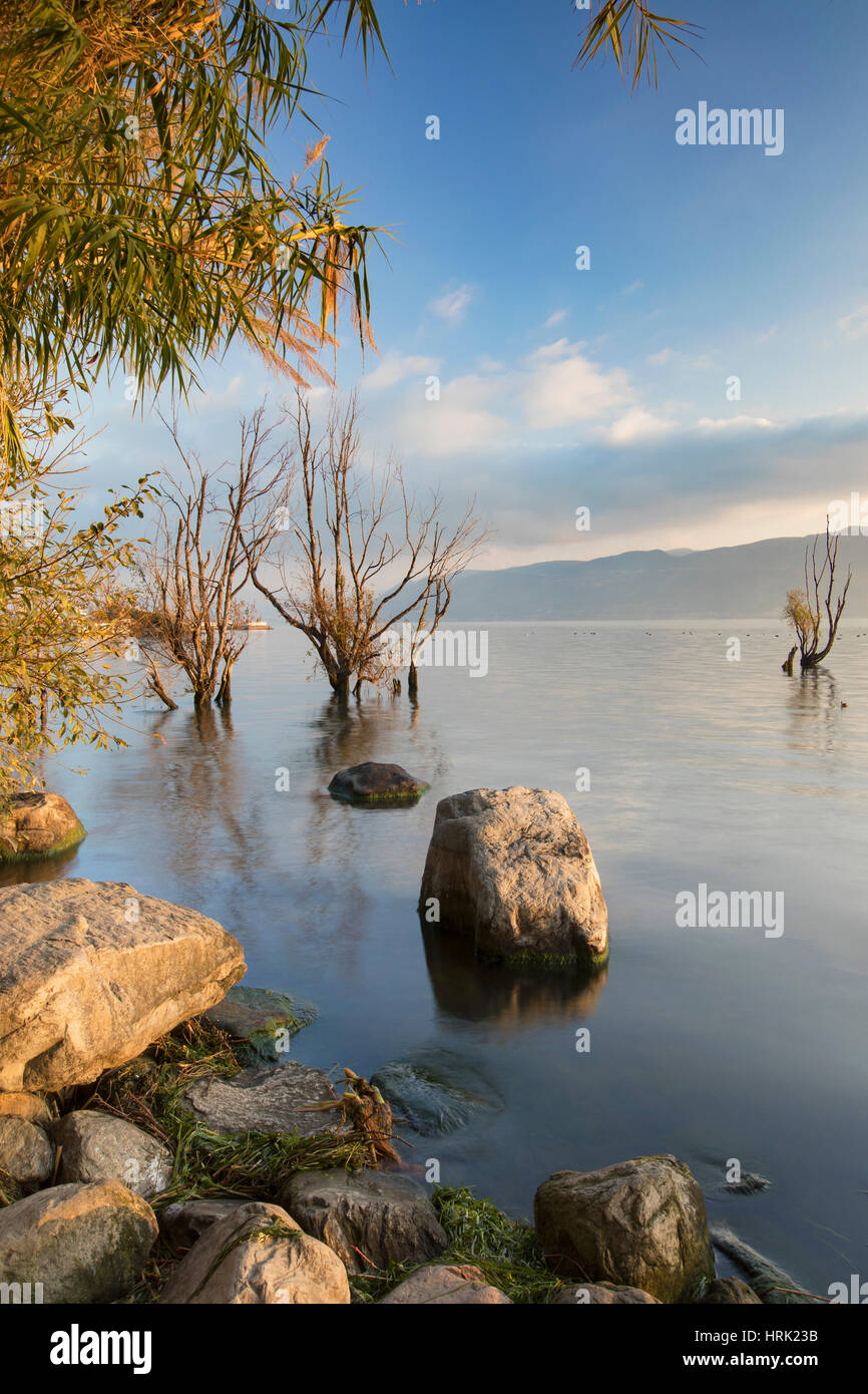 Erhai lake hi-res stock photography and images - Alamy