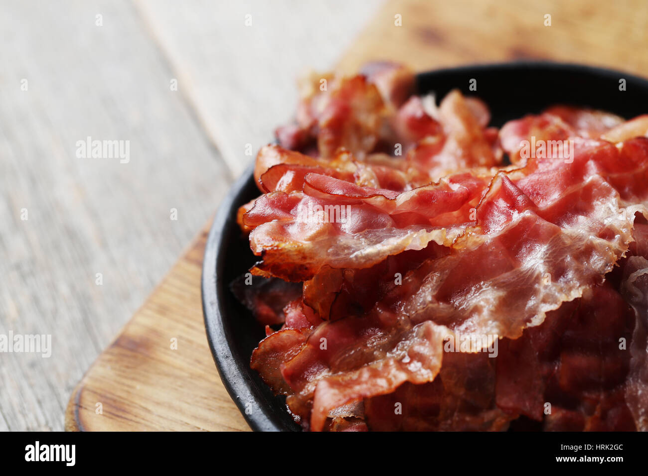 Board fried bacon rashers hi-res stock photography and images - Alamy