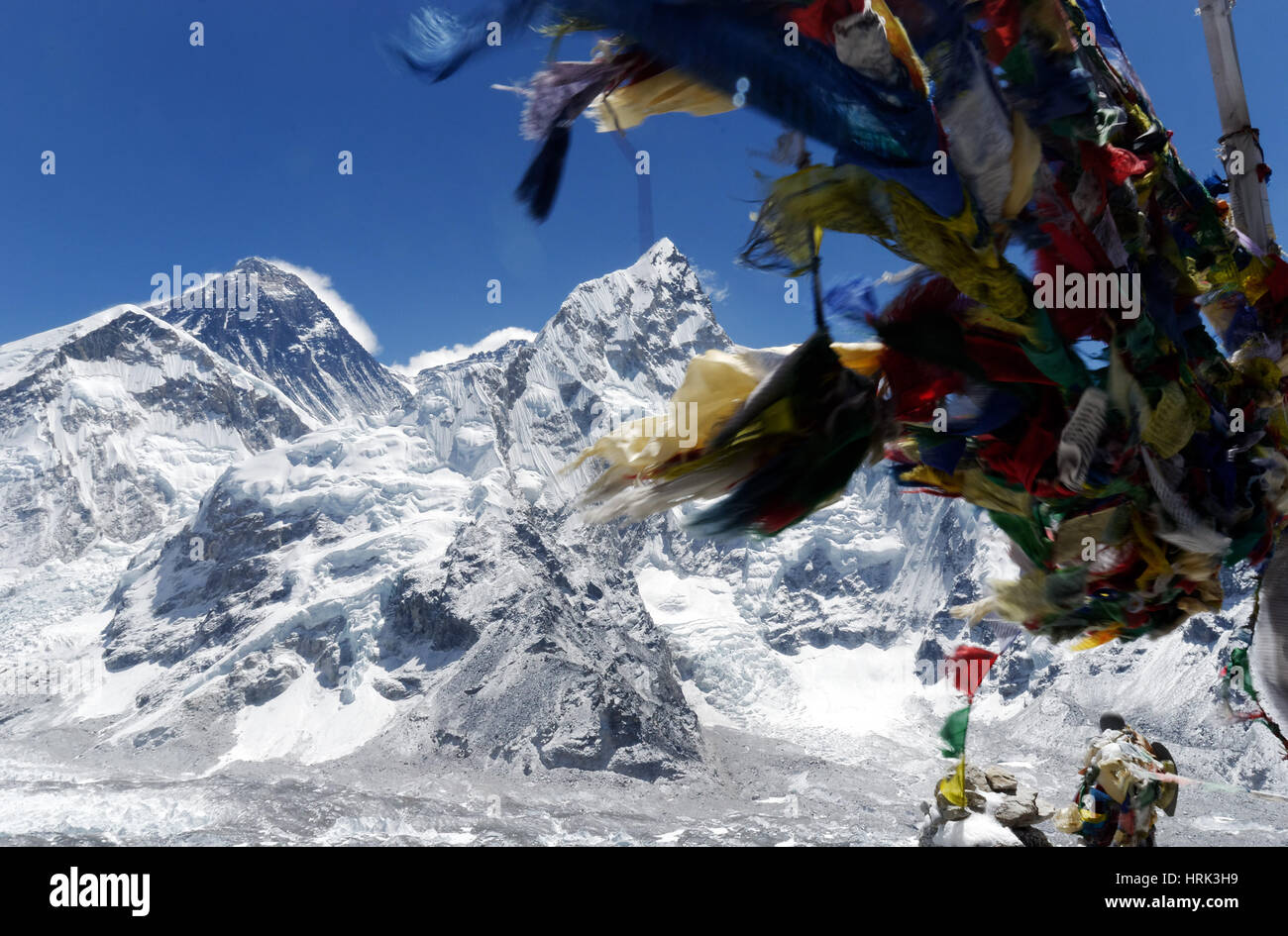 Mount Everest as seen from Kala Pattar Stock Photo - Alamy