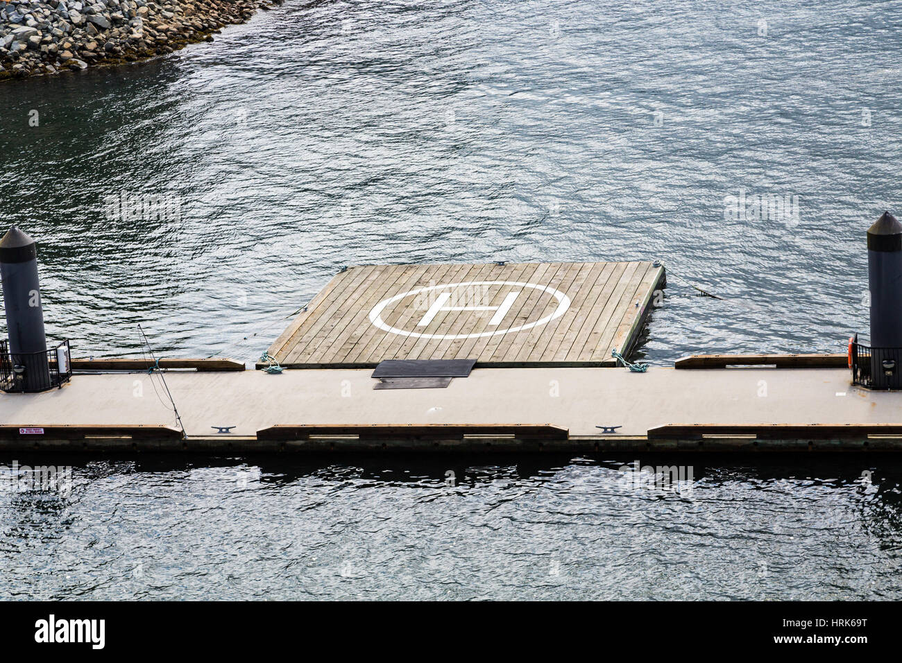 Heli pad hi-res stock photography and images - Alamy