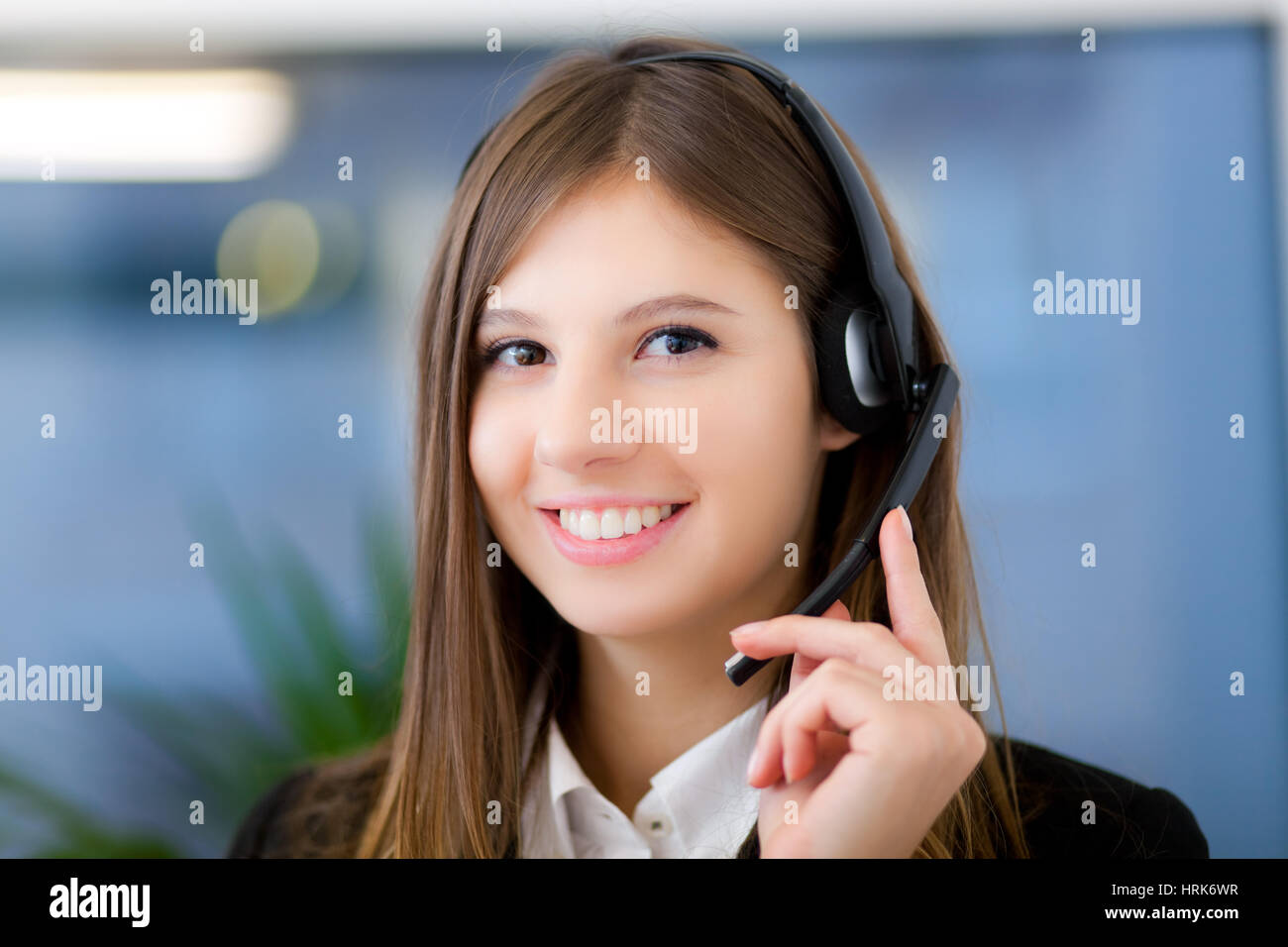 Female call center operator Stock Photo - Alamy Female call center operator Stock Photo - Alamy