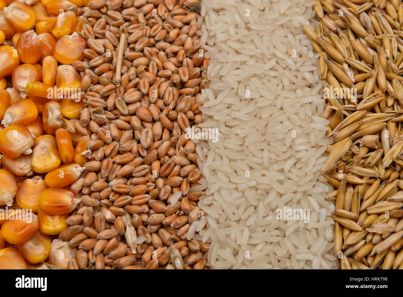Lines beans dried rice wheat hi-res stock photography and images - Alamy