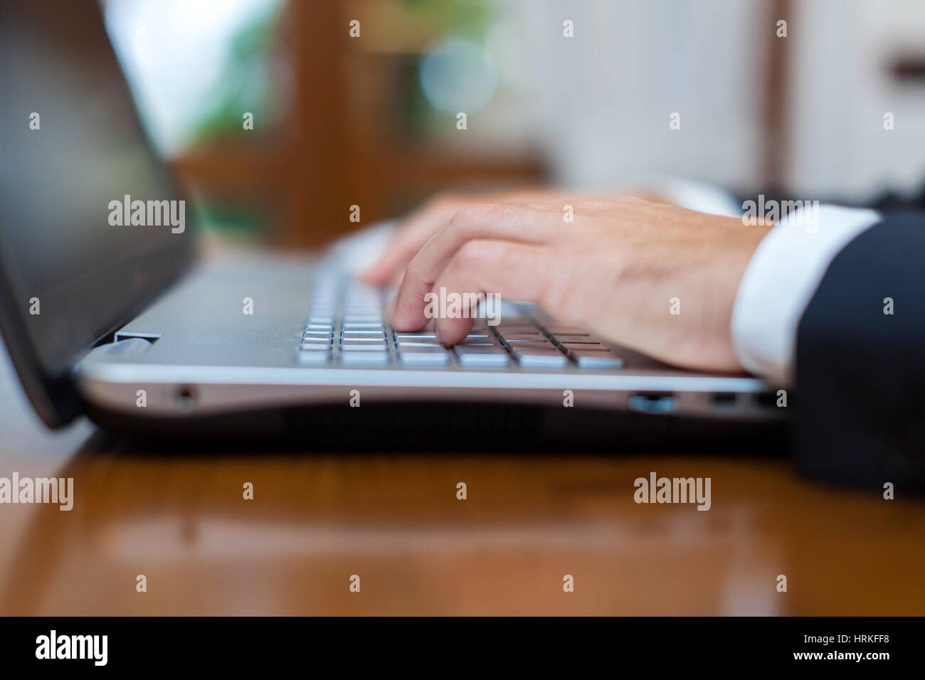 Male hands typing hi-res stock photography and images - Alamy