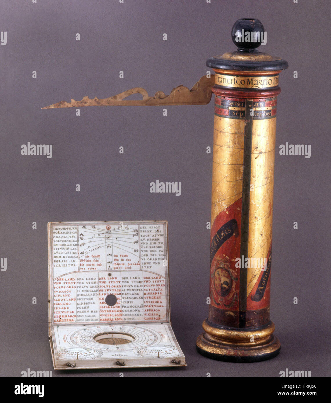 16th century compass hi-res stock photography and images - Alamy