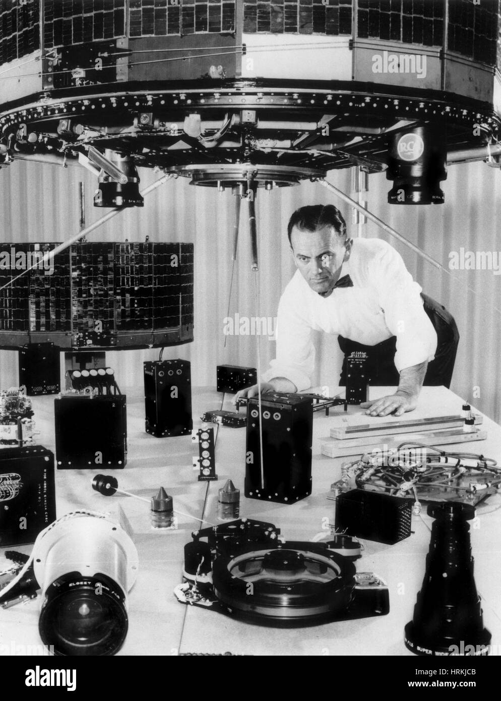 Nasa engineer 1960s hi-res stock photography and images - Alamy