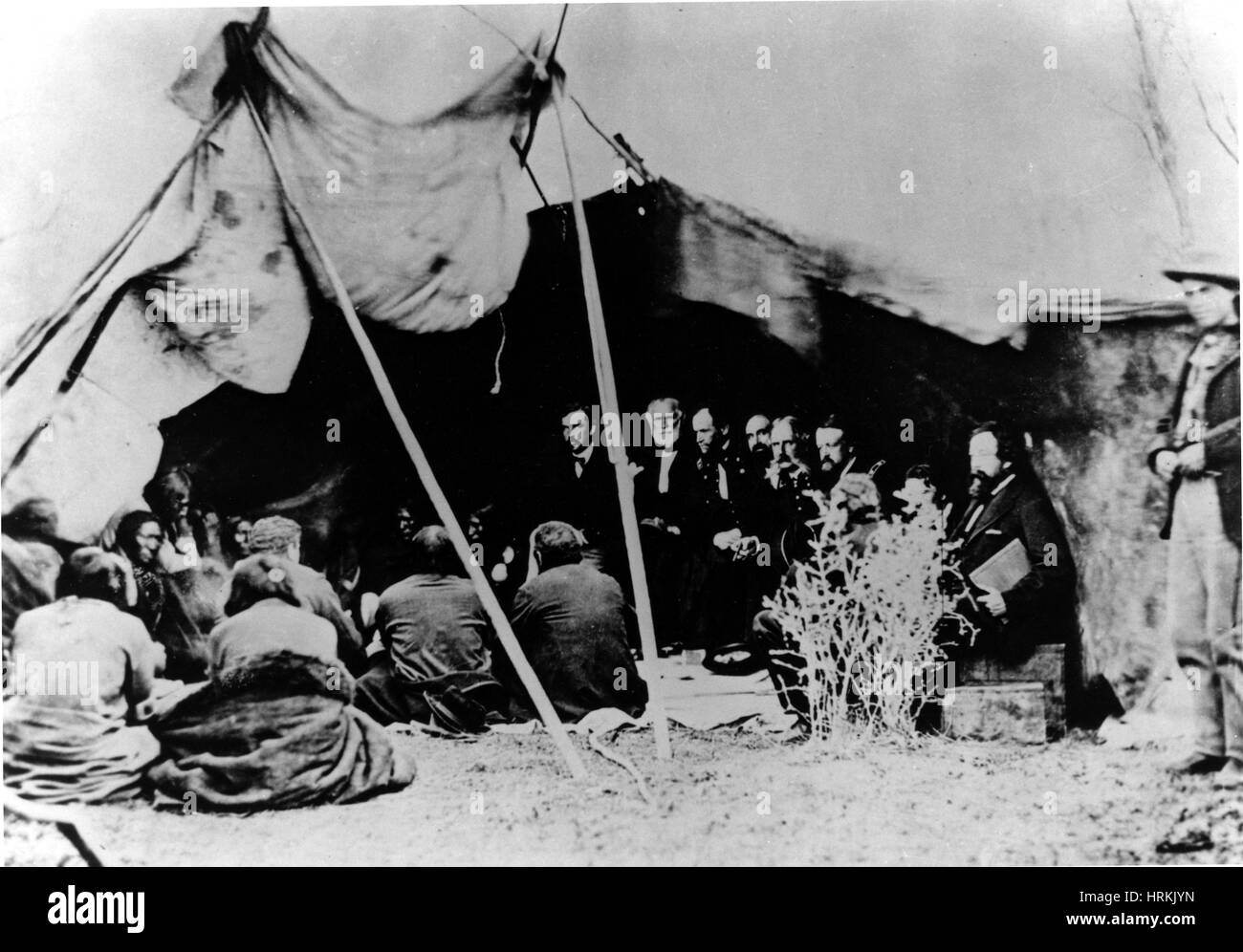 Historical native american hi-res stock photography and images - Alamy