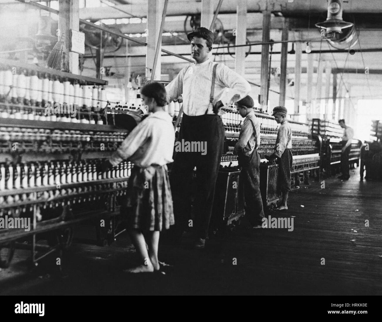 Spinners hi-res stock photography and images - Alamy