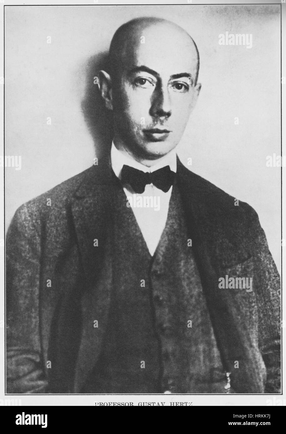 Gustav ludwig hertz Black and White Stock Photos & Images - Alamy