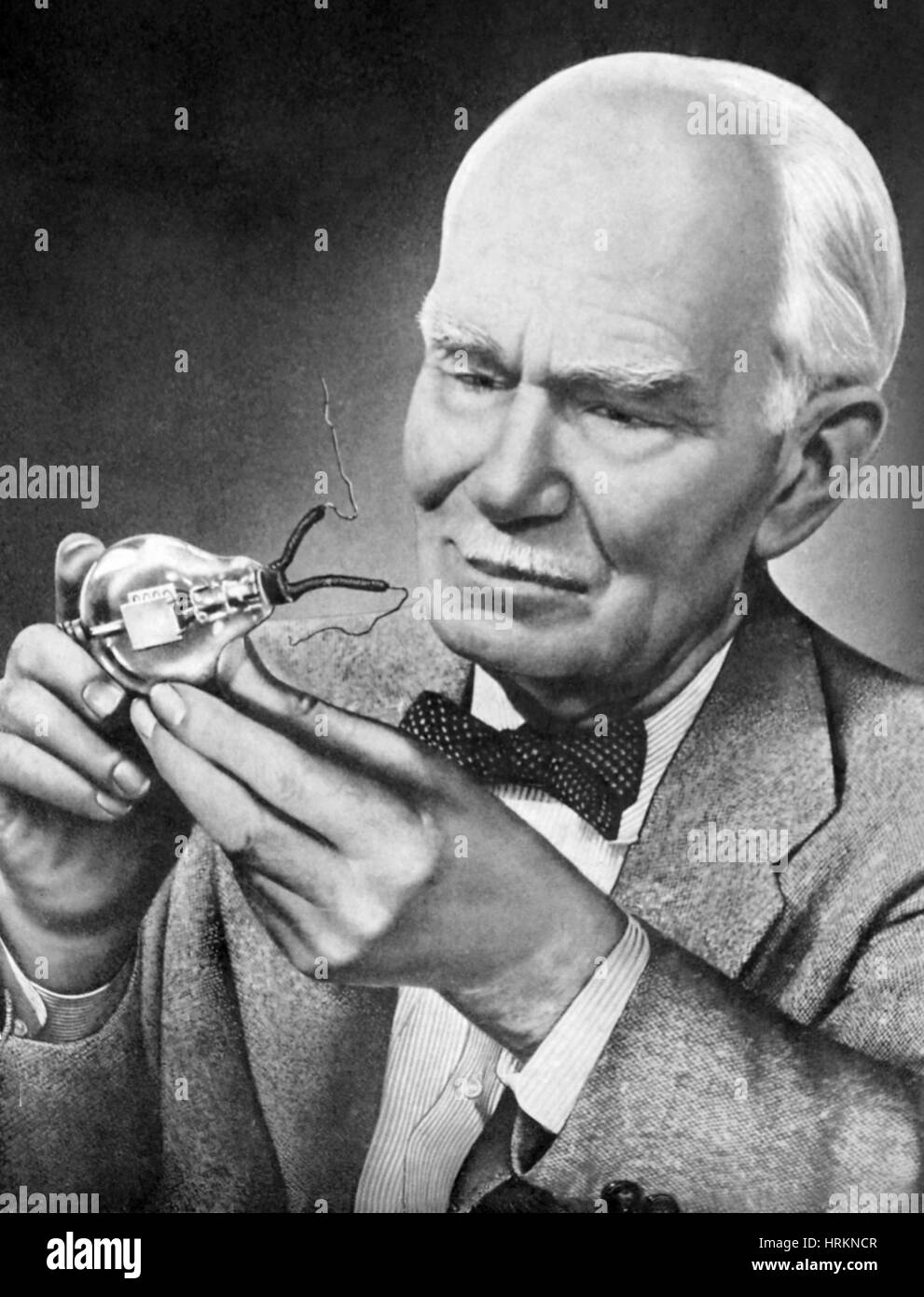 Lee deforest and vacuum tube hi-res stock photography and images - Alamy