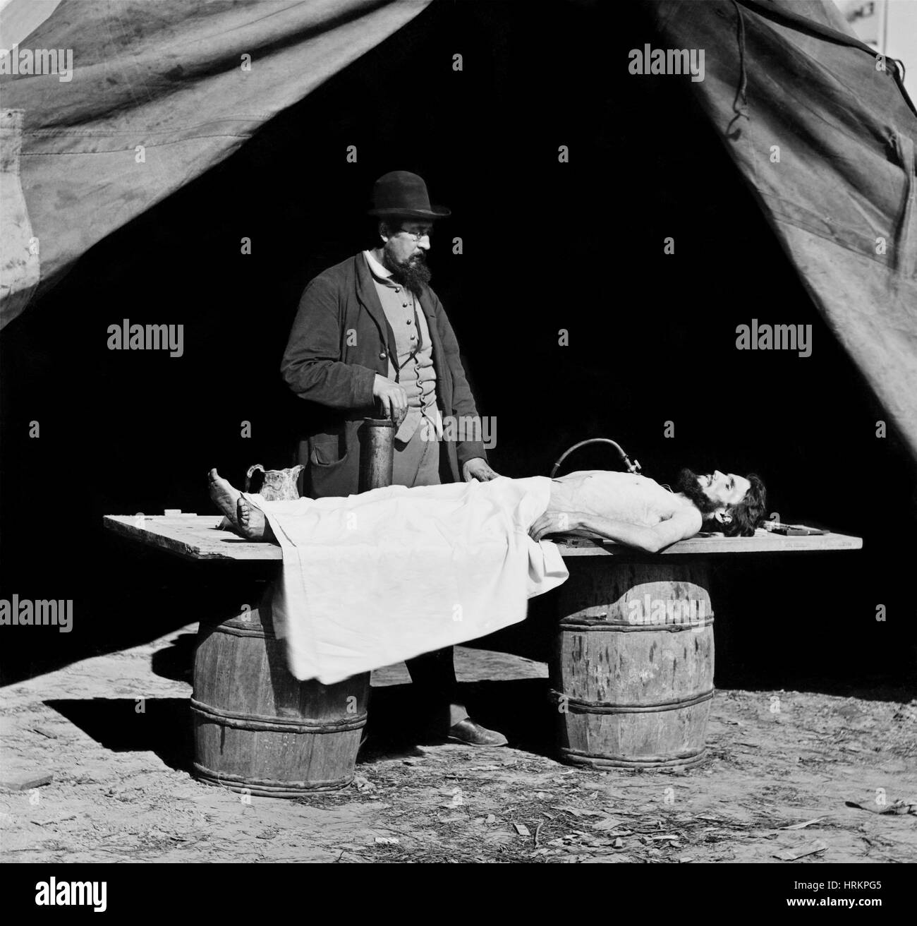 Civil war surgery Black and White Stock Photos & Images - Alamy