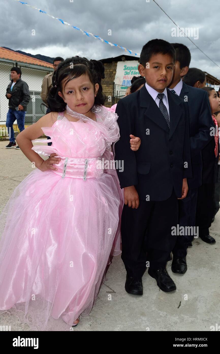 Promociones - End of Initial School course in SAPALACHE " Las Huaringas ...