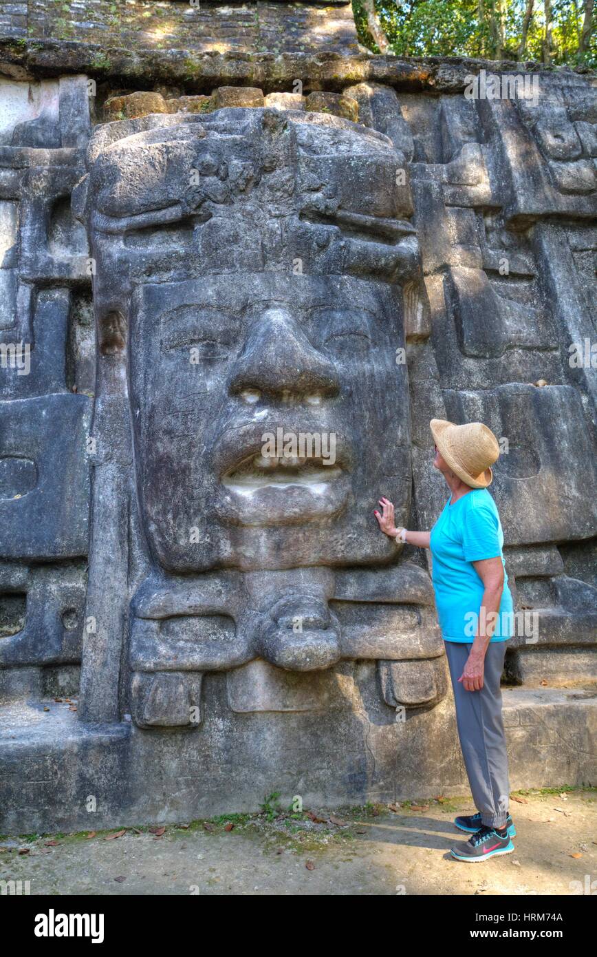 Mask temple hi-res stock photography and images - Alamy