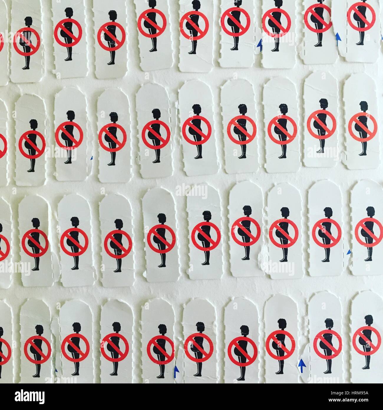 Prescription drug warning labels hi-res stock photography and images ...