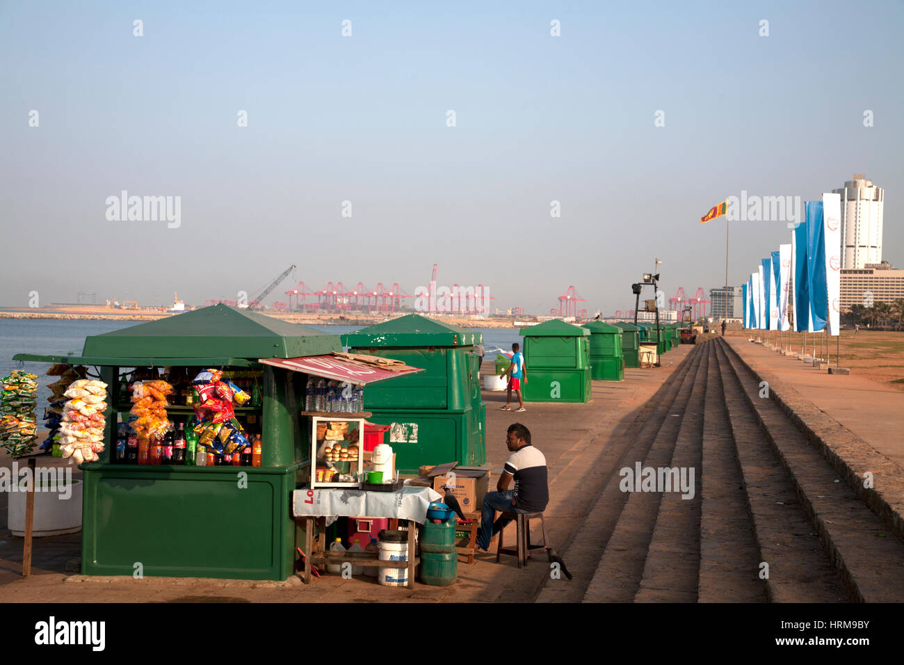 galle face green colombo sri lanka Stock Photo - Alamy