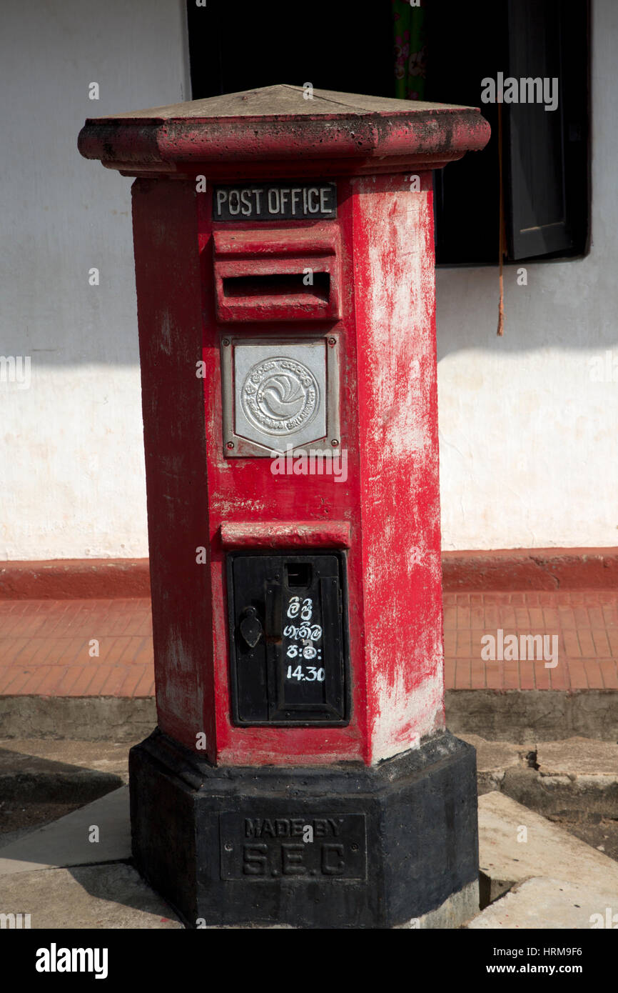 Sri lanka post box hi-res stock photography and images - Alamy