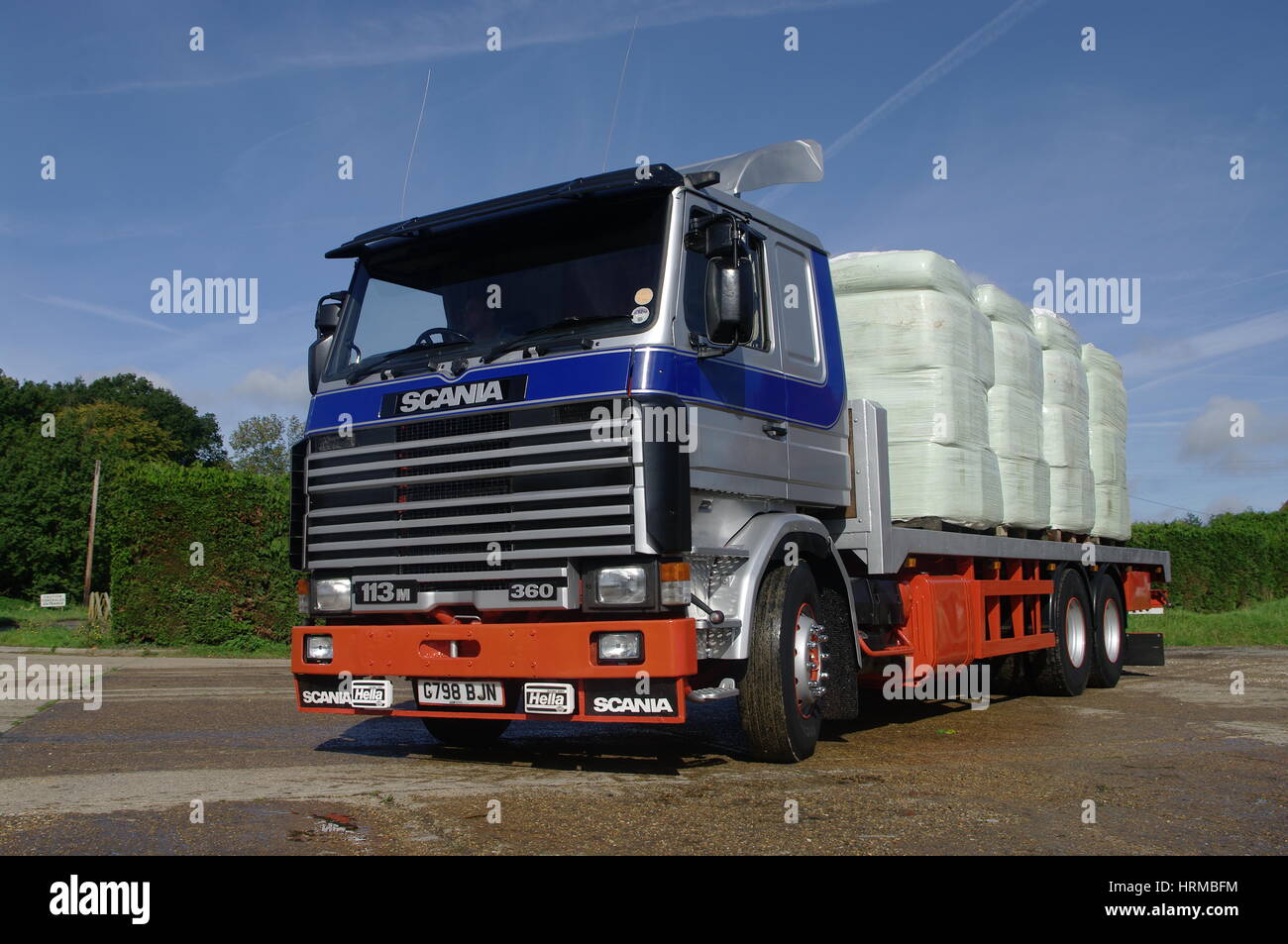 Classic scania truck hi-res stock photography and images - Alamy