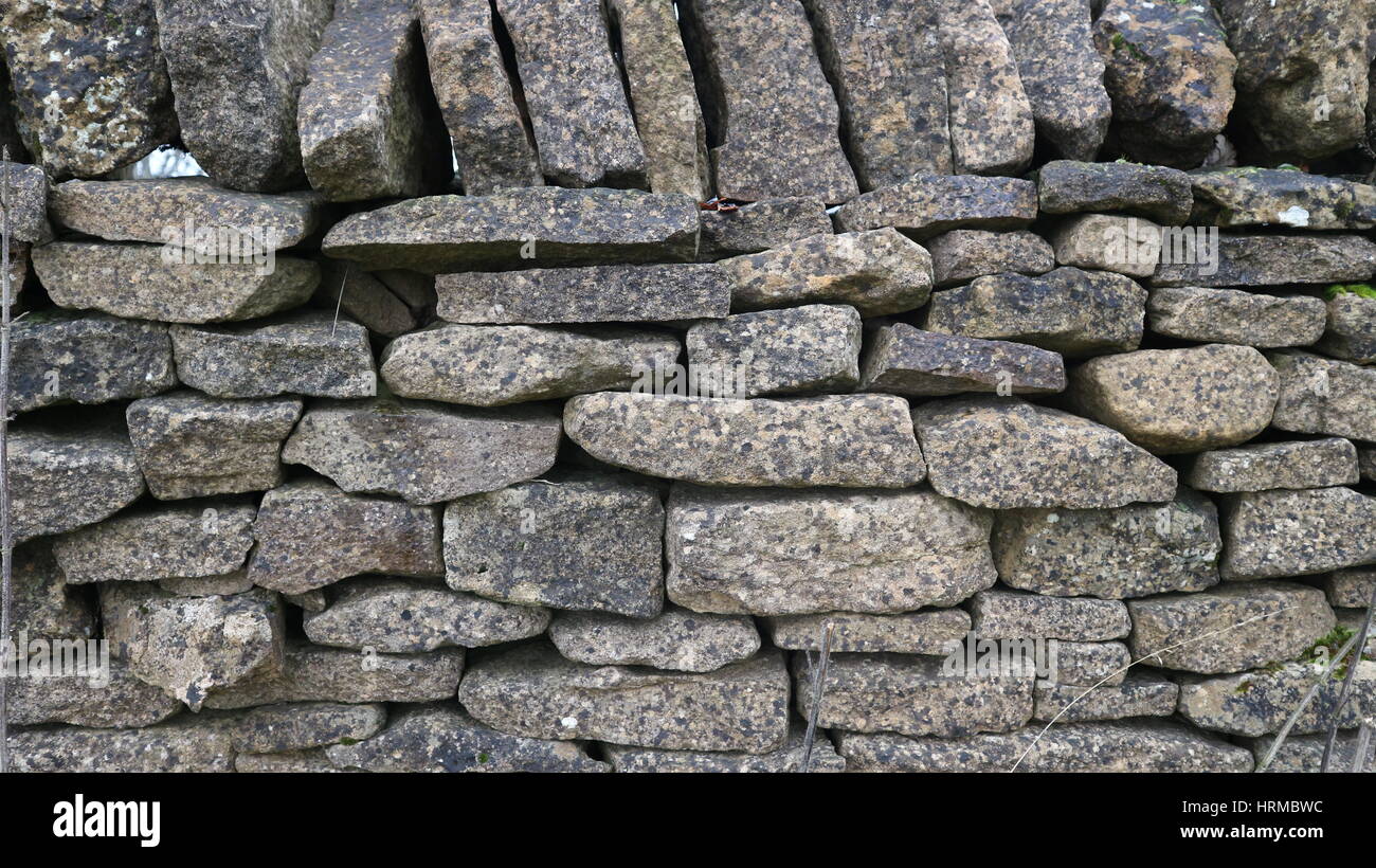 Cotswold stone wall texture hi-res stock photography and images - Alamy