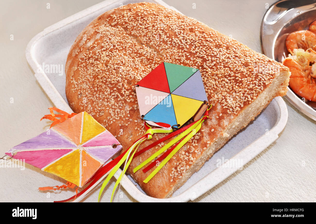 Clean Monday lagana bread and decorative kites Stock Photo - Alamy