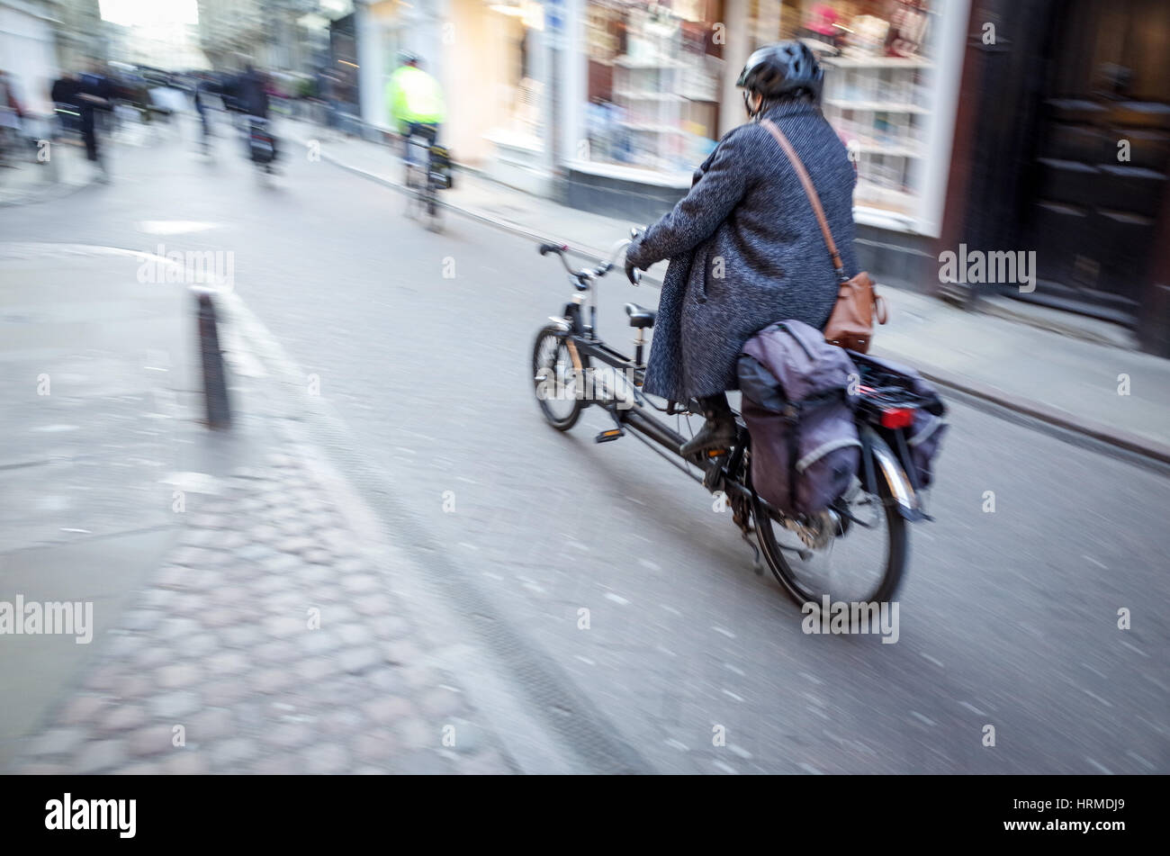 Tandem cycle hi-res stock photography and images - Alamy