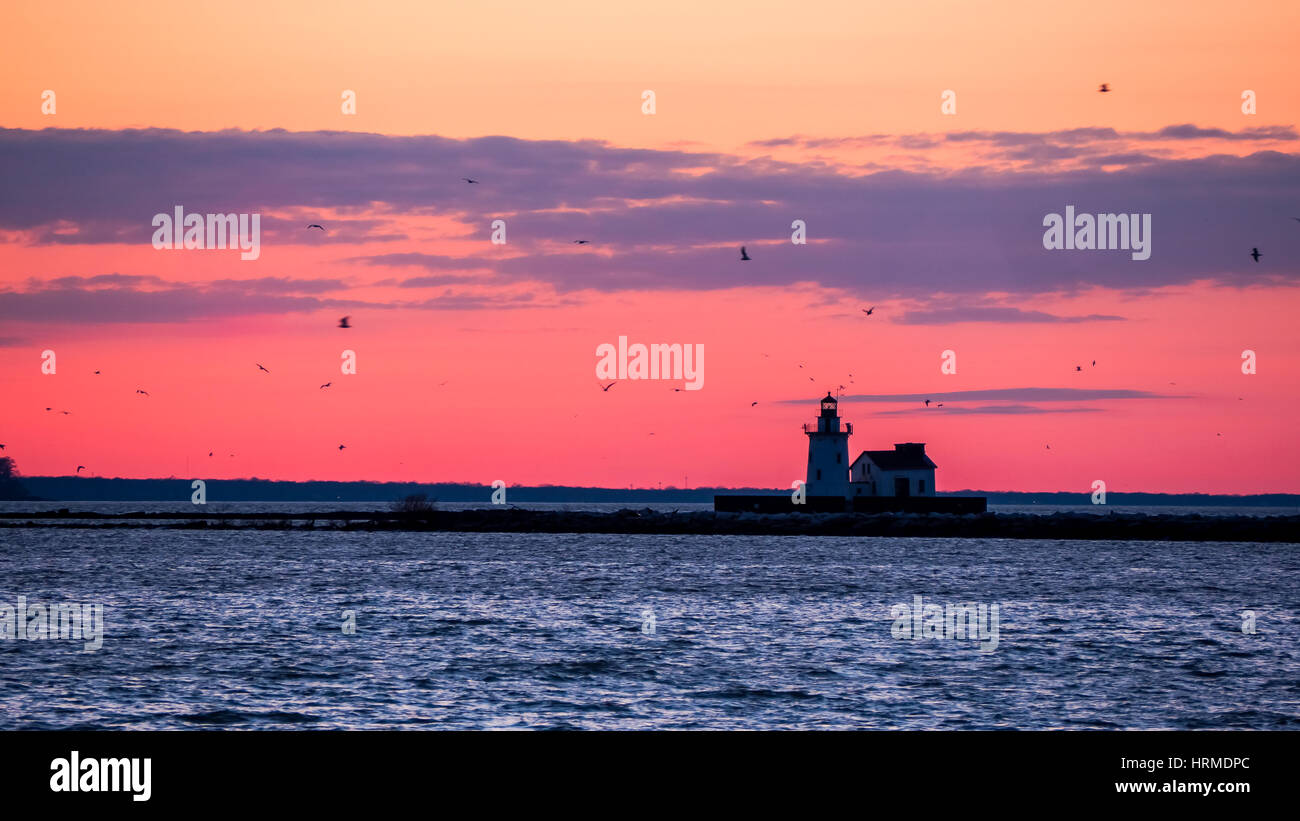 Cleveland cliffs ship hi-res stock photography and images - Alamy