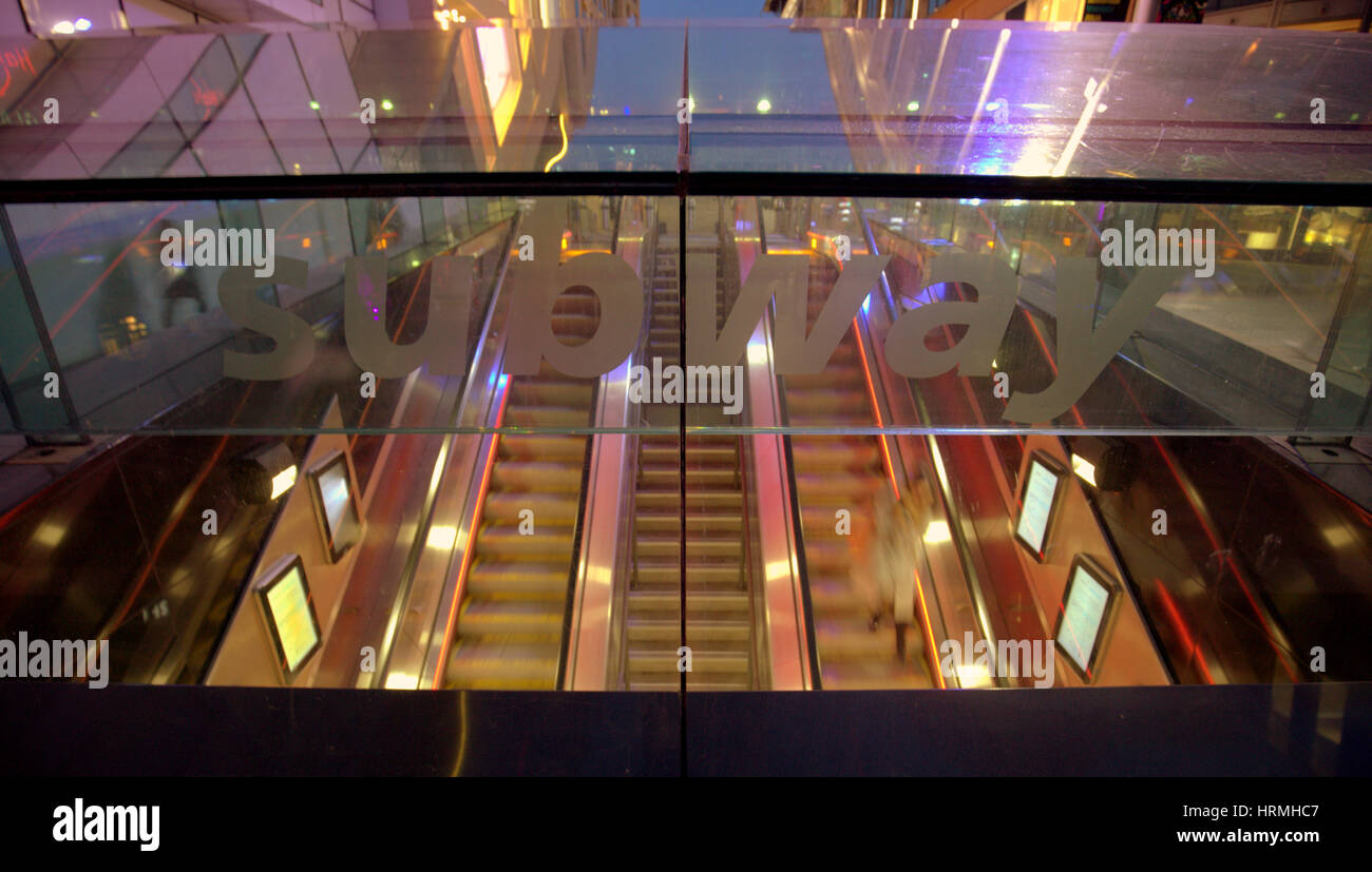 Glasgow Subway Stock Photos & Glasgow Subway Stock Images - Alamy