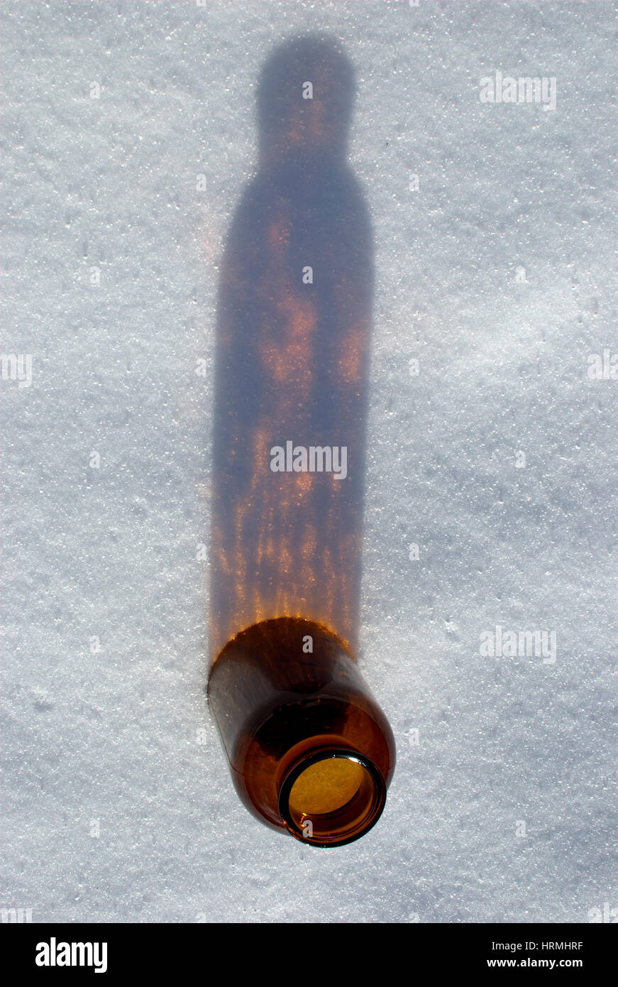 Brown glass jar hi-res stock photography and images - Alamy