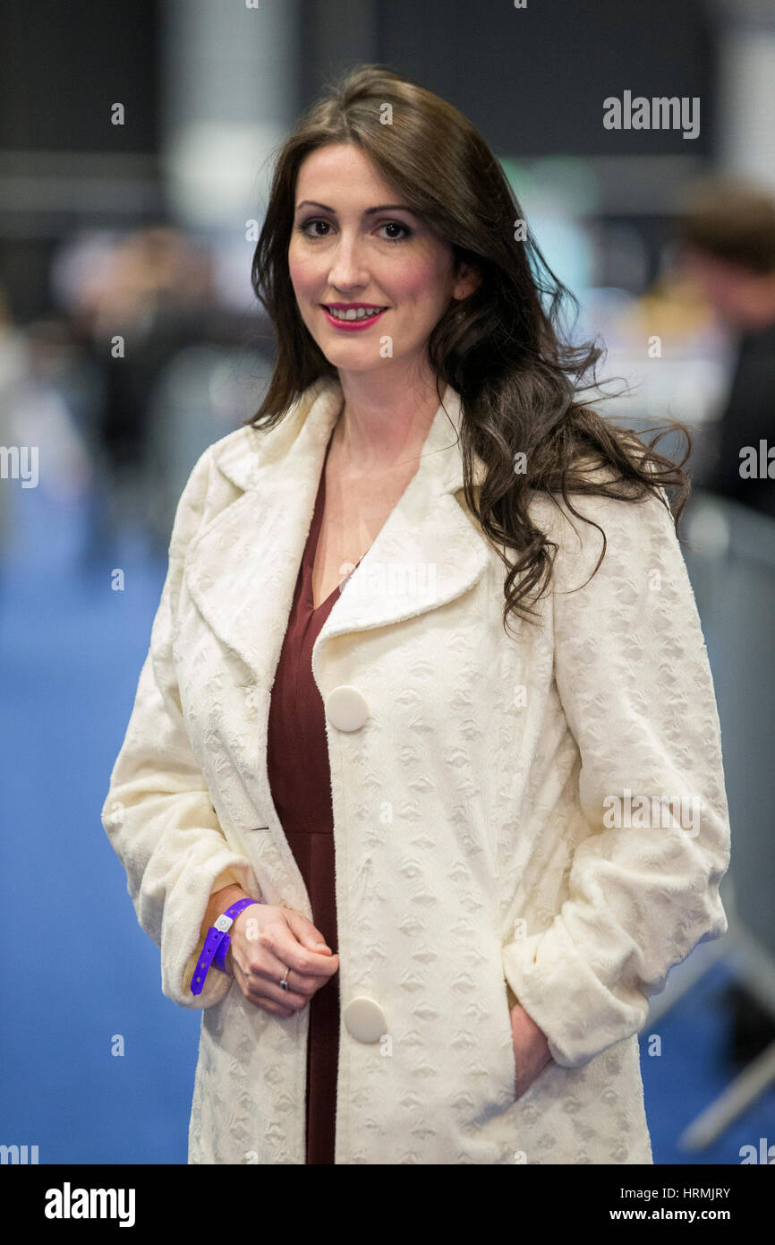 Emma little pengelly hi-res stock photography and images - Alamy