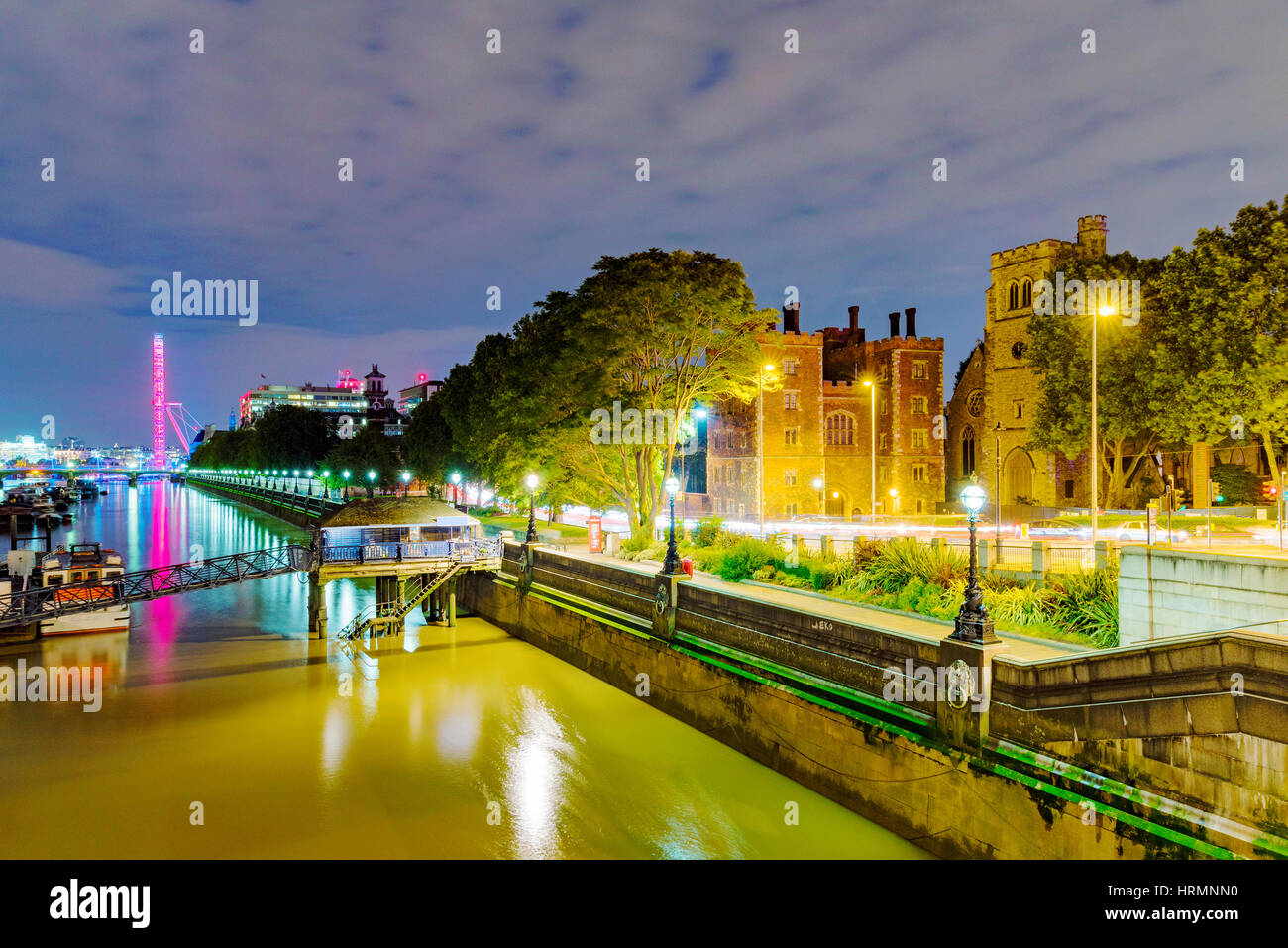 Night view of london eye hi-res stock photography and images - Alamy