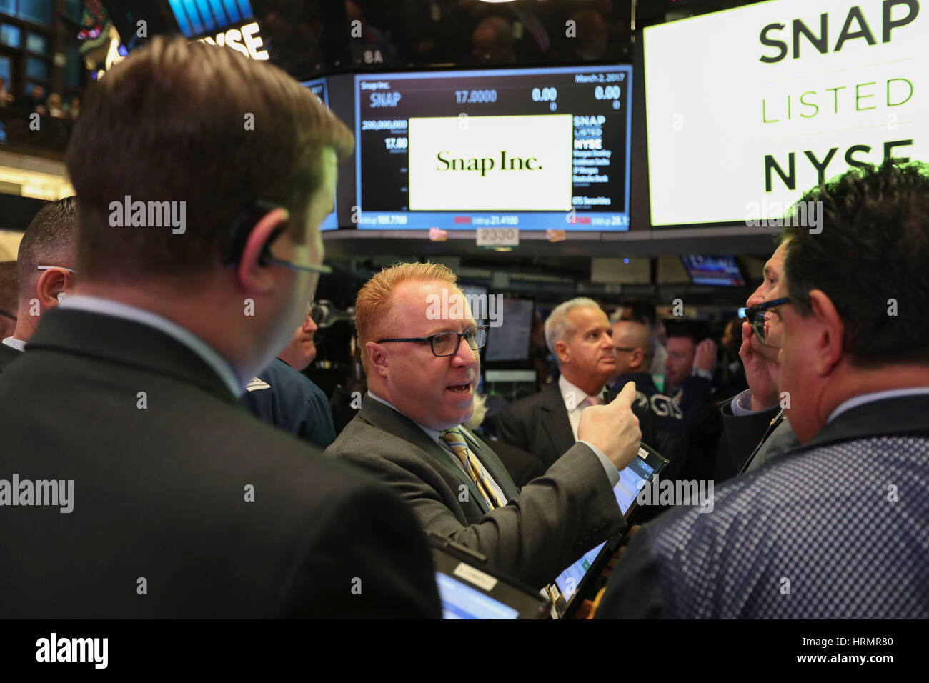 Nyse floor hi-res stock photography and images - Alamy