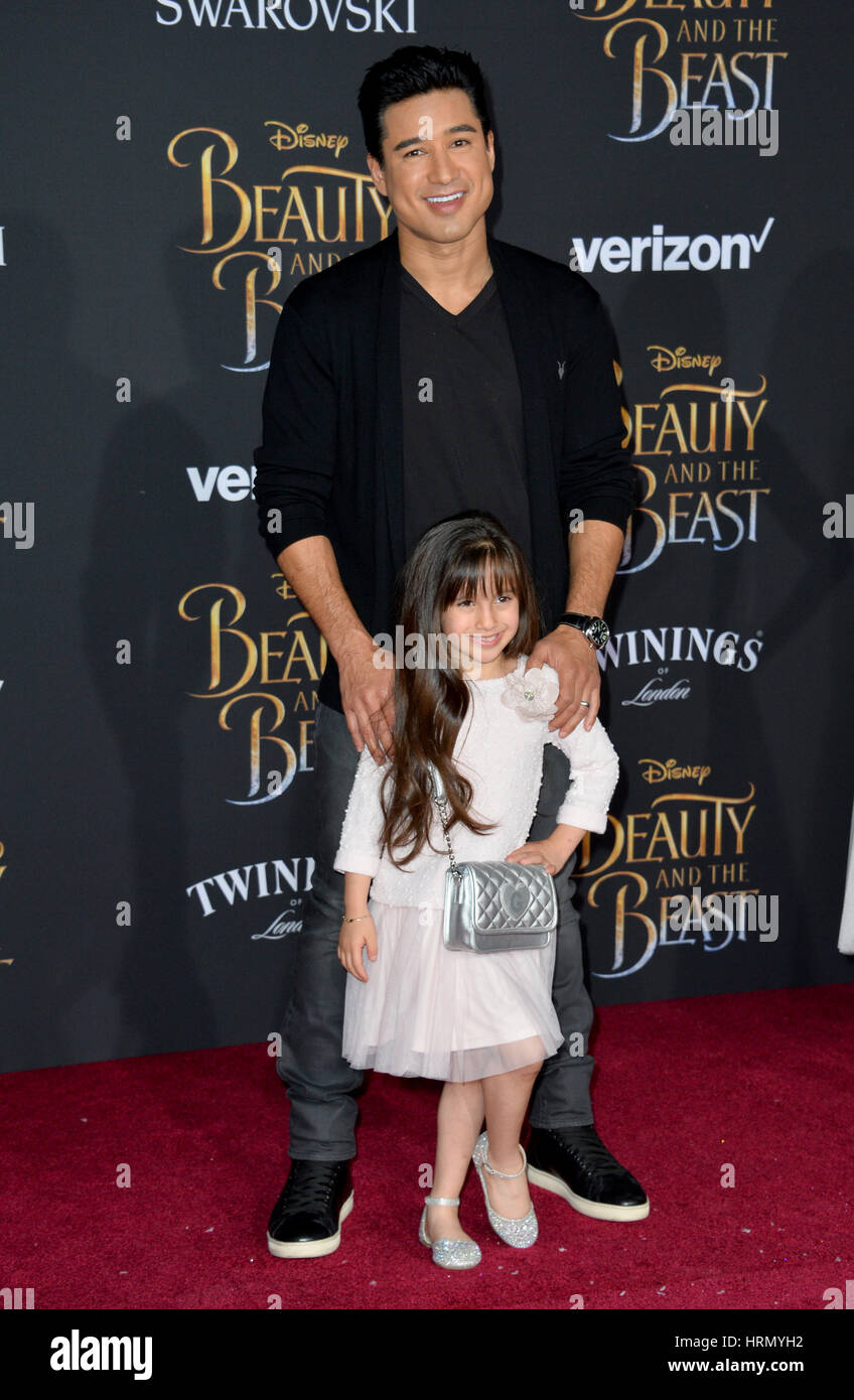 Los Angeles, USA. 02nd Mar, 2017. TV presenter Mario Lopez & daughter ...
