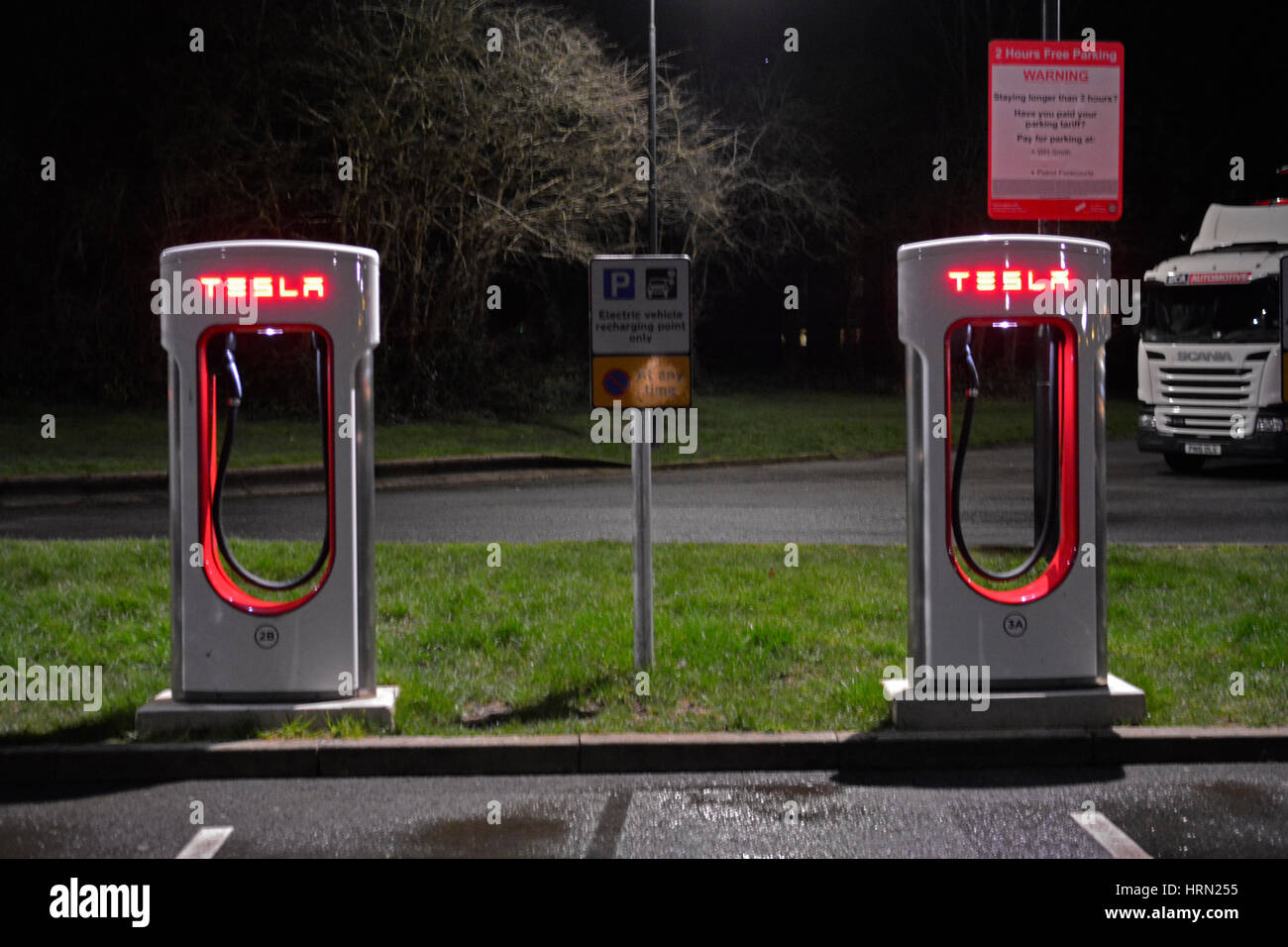 M5 charging points hi-res stock photography and images - Alamy