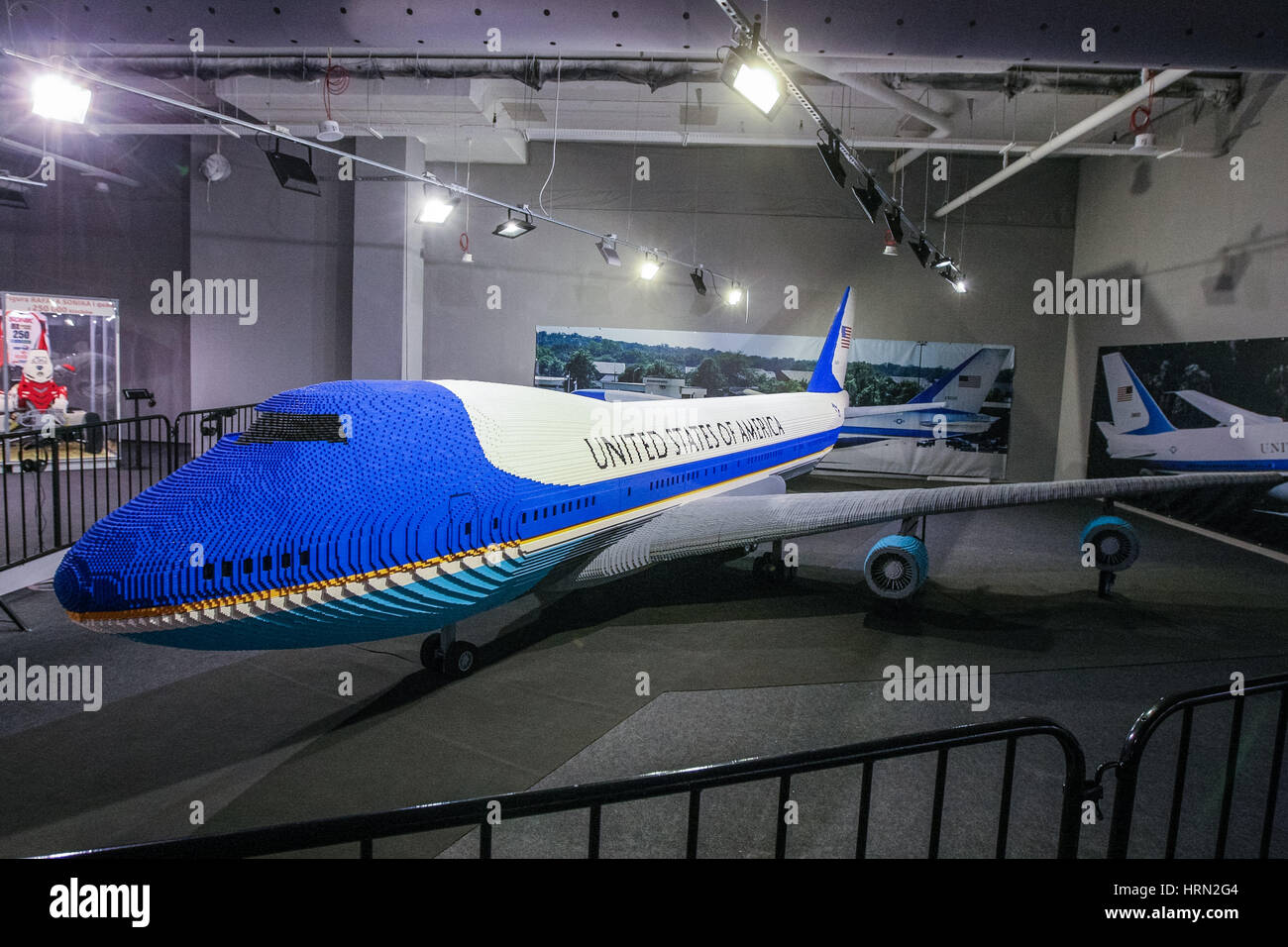 Lego brick airplane hi-res stock photography and images - Alamy