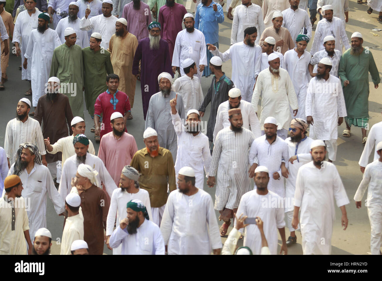 Islamic andolon hi-res stock photography and images - Alamy