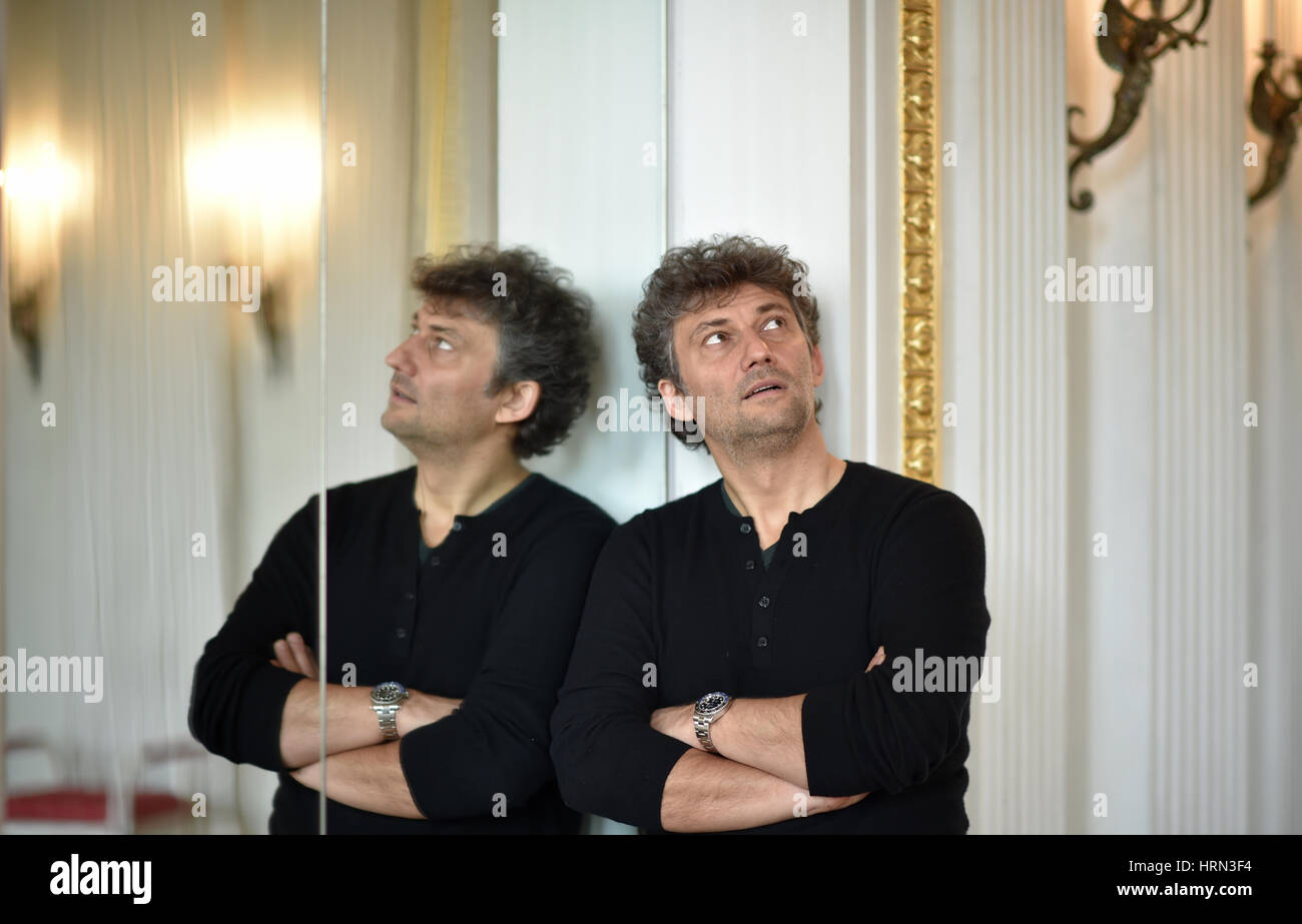 Munich, Germany. 3rd Mar, 2017. Opera singer Jonas Kaufmann poses at ...