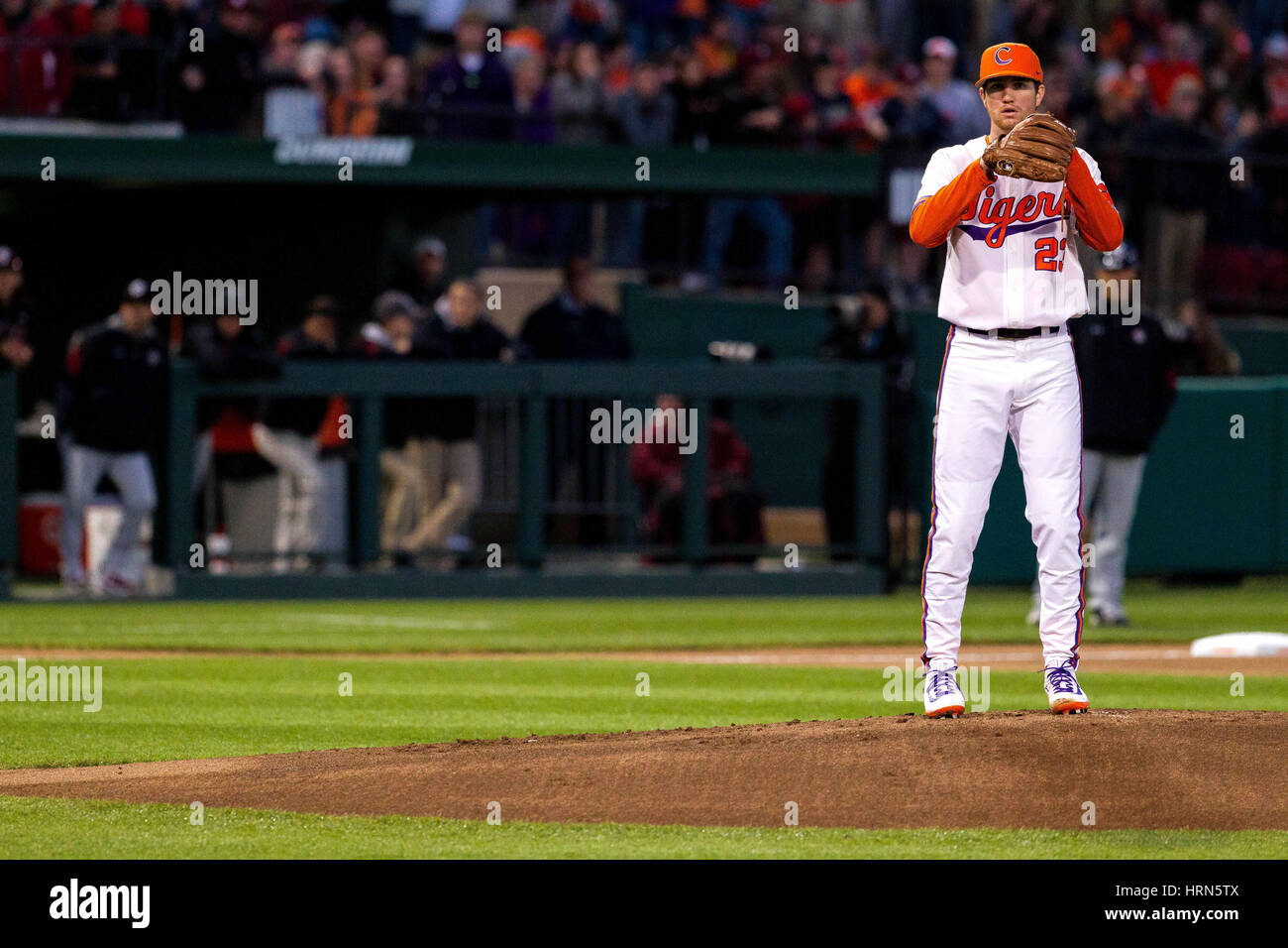 Clemson, SC, USA. 3rd Mar, 2017. Tigers pitcher Charlie Barnes (23 ...