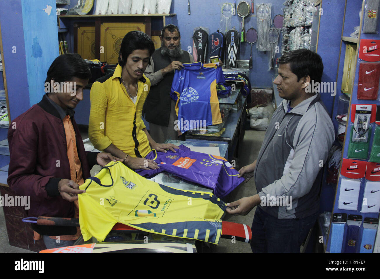 Domestic cricket league in pakistan hi-res stock photography and images ...