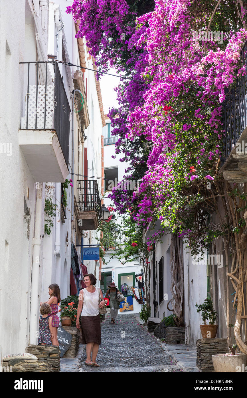 Exploring the narrow whitewashed streets of Cadaques, Costa Brava ...