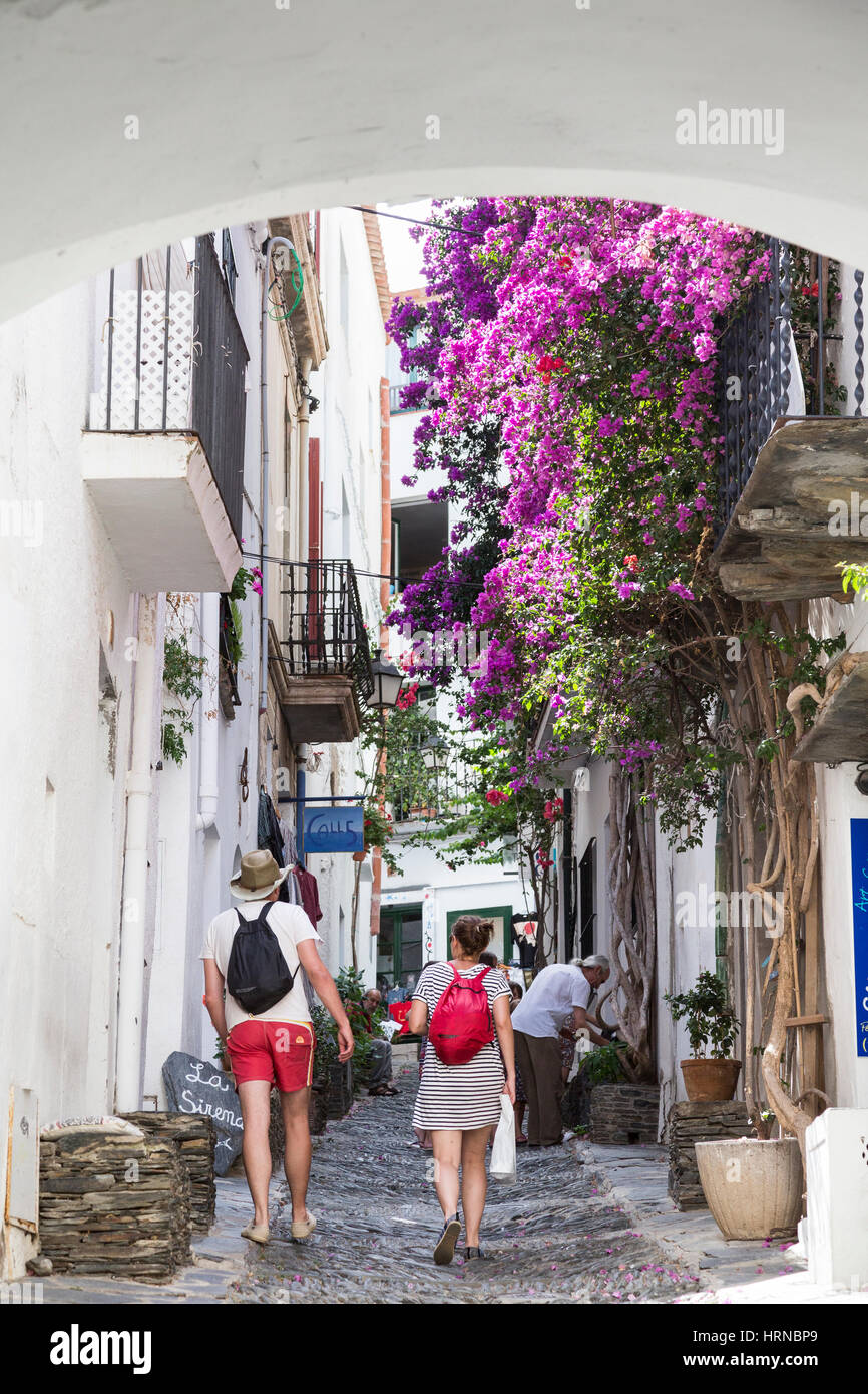 Exploring the narrow whitewashed streets of Cadaques, Costa Brava ...