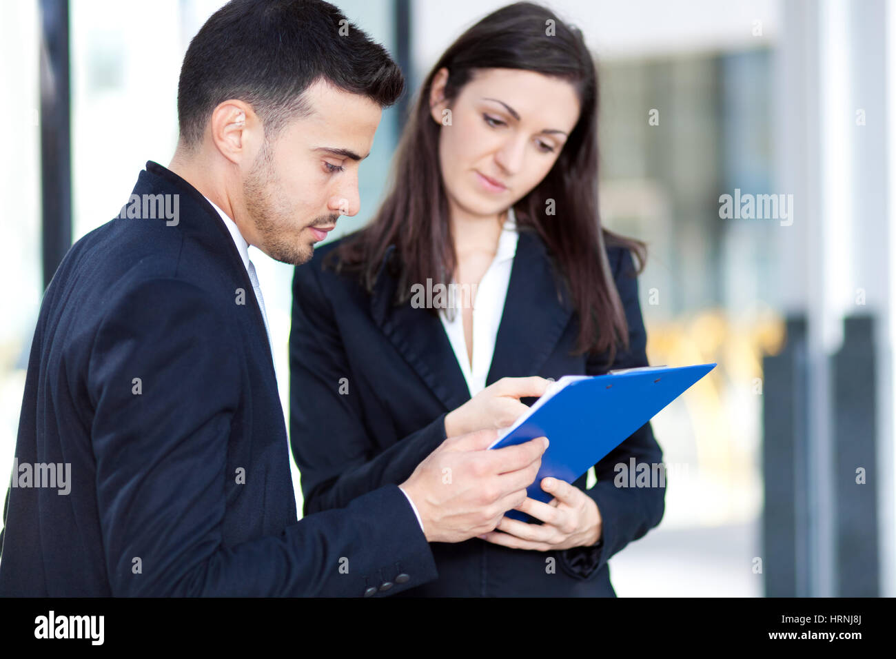 Business people talking offer hi-res stock photography and images - Alamy