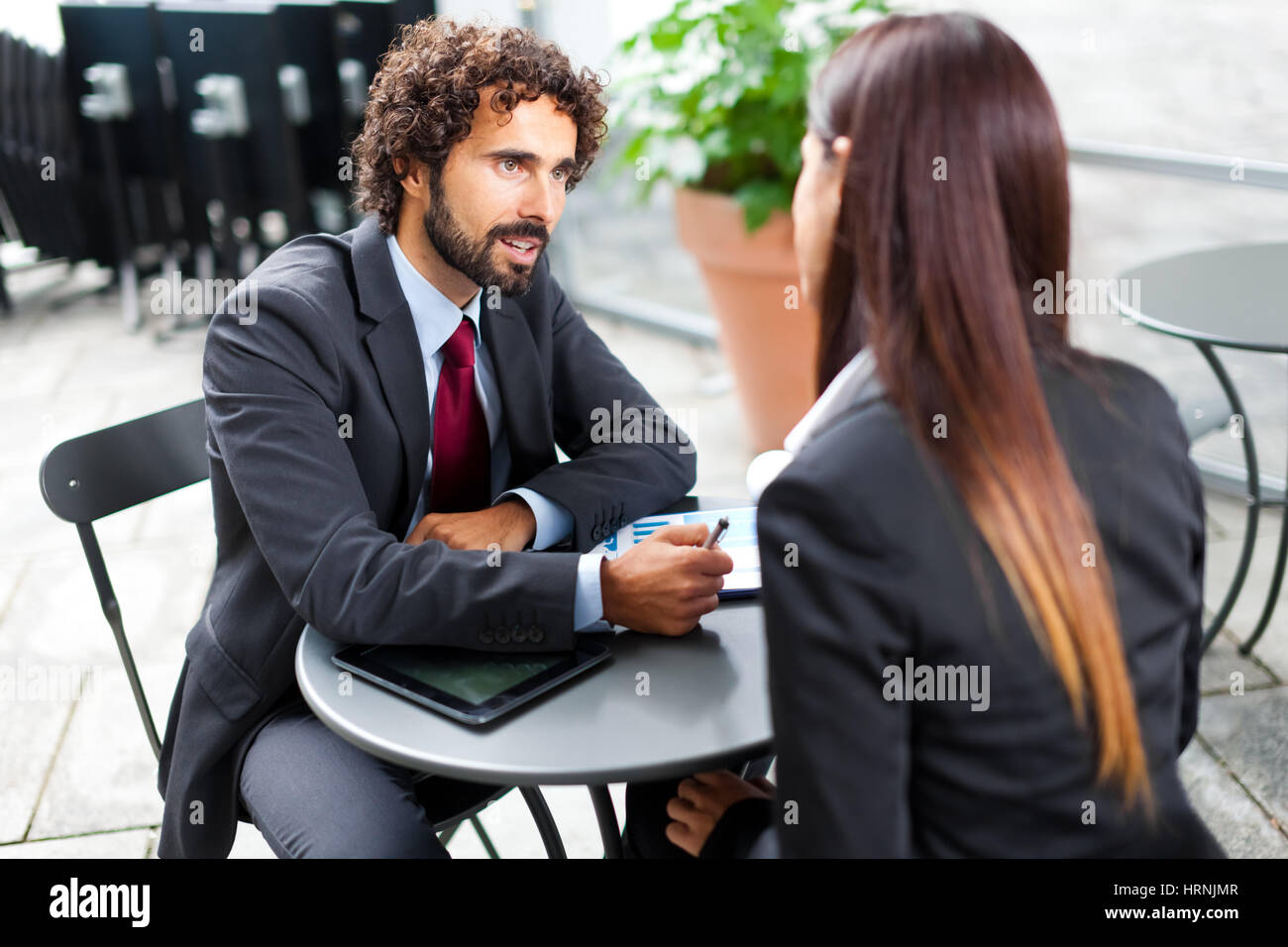 Business people signing a contract Stock Photo - Alamy Business people signing a contract Stock Photo - Alamy
