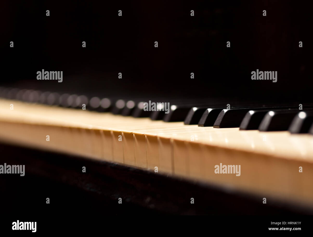 Piano keyboard closeup hi-res stock photography and images - Alamy