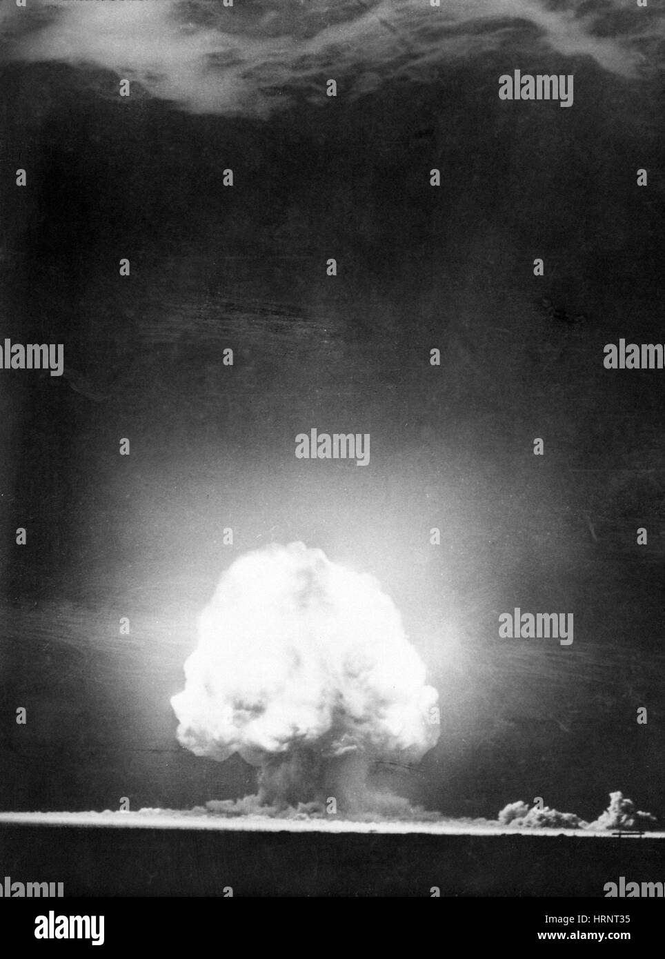 Trinity Test Explosion, 1945 Stock Photo - Alamy