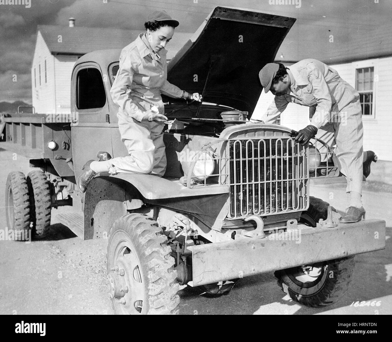 American soldiers 1942 hi-res stock photography and images - Alamy