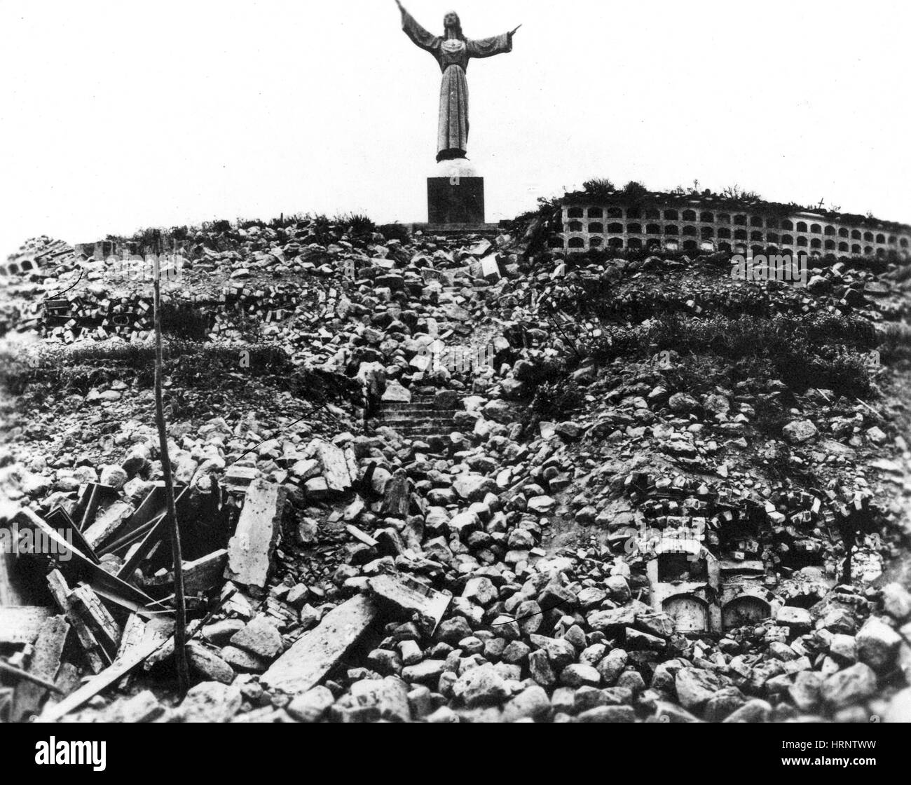 Earthquake peru hi-res stock photography and images - Alamy