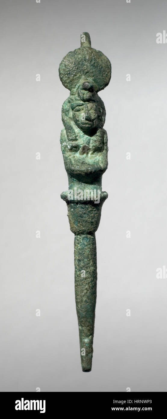 Egyptian goddess ma'at hi-res stock photography and images - Alamy