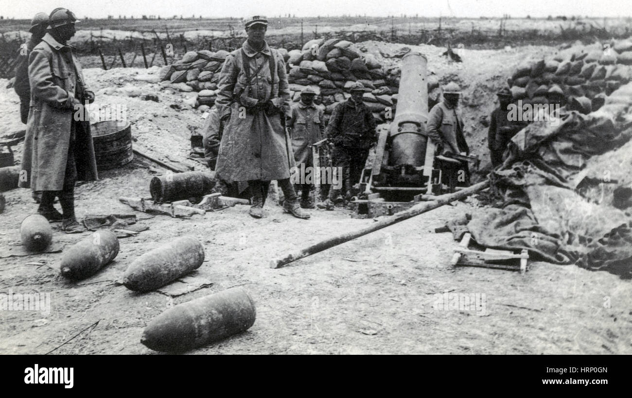 French artillery wwi hi-res stock photography and images - Alamy
